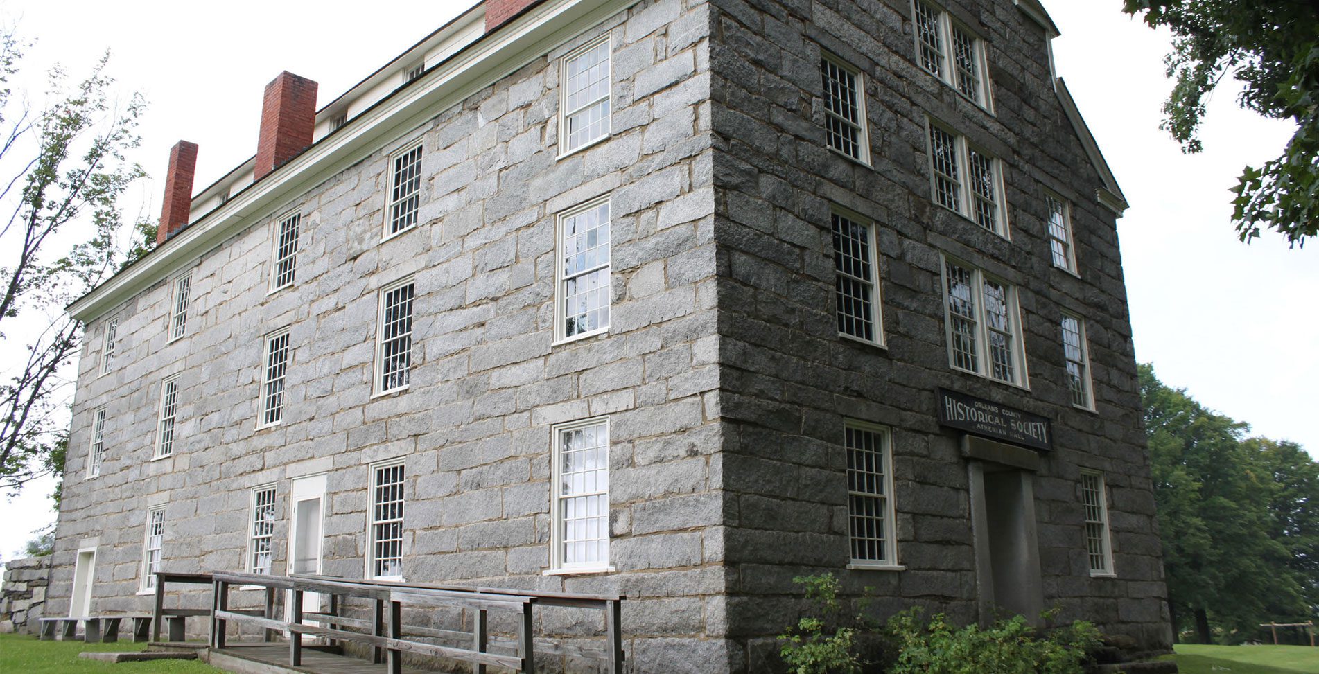 Visit Brownington's Old Stone House | Vermont Tourism